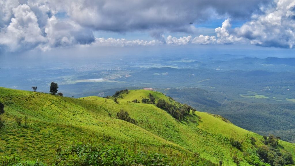 Long Weekend Getaway Near Bangalore | Lake Valley Resorts & Spa
