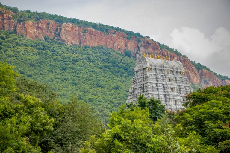 Plan Your Trip to Tirumala Hills | Lake Valley Resort